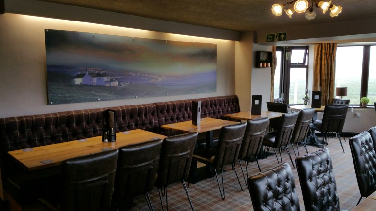 Gallery | The White House Pub & Restaurant